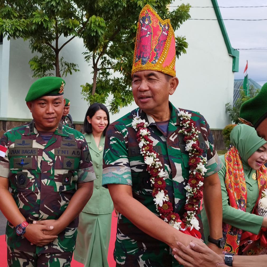 Mantapkan Fungsi Kecabangan, Kapusbekangad Kunjungi Markas Bekangdam ...